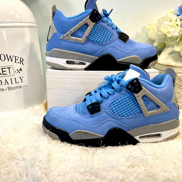 Jordan | Shoes | Air Jordan 4 Retro University Blue | Poshmark
